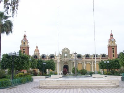 Narcisa Landázuri en Motupe.: Bienvenidos al Blog de Motupe y sus Leyendas.